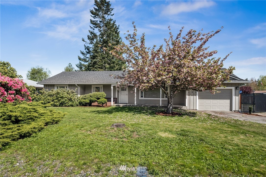 121 121st St E, Tacoma, WA 98445 | Redfin 121 121st St E, Tacoma, WA 98445 | Redfin