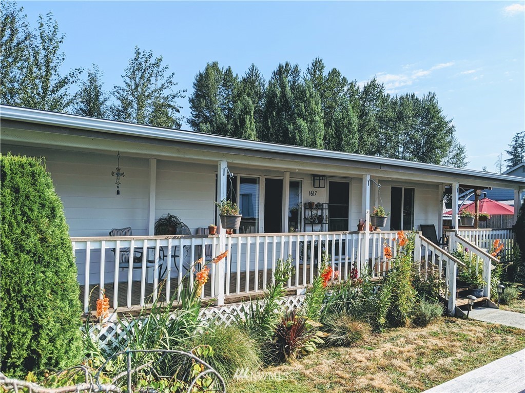 1617 80th St E, Tacoma, WA 98404 | MLS# 1641265 | Redfin 1617 80th St E, Tacoma, WA 98404 | MLS# 1641265 | Redfin