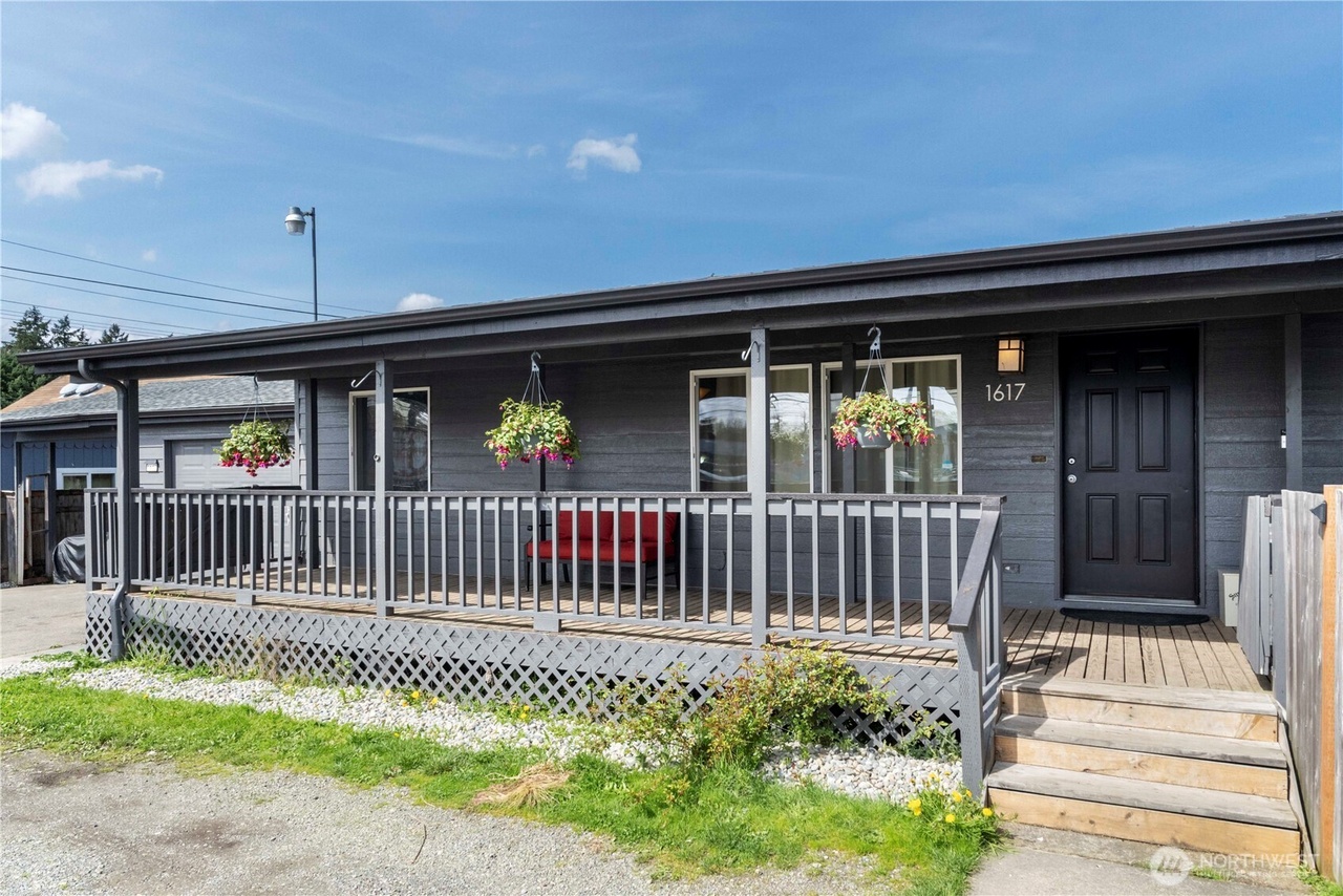 1617 80th St E, Tacoma, WA 98404 | Redfin 1617 80th St E, Tacoma, WA 98404 | Redfin