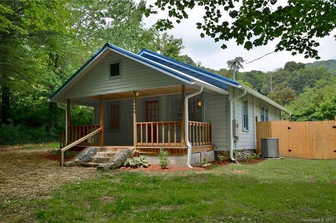 1077 Thompson Cove Rd, Clyde, NC 28721 | Redfin 1077 Thompson Cove Rd, Clyde, NC 28721 | Redfin