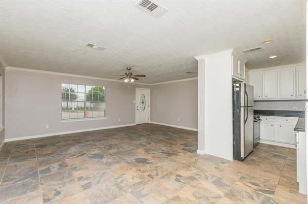 3304 Garth Rd, Baytown, TX 77521 | MLS# 25059524 | Redfin 3304 Garth Rd, Baytown, TX 77521 | MLS# 25059524 | Redfin