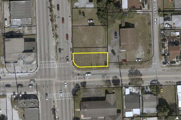 8700 Nw 93rd St Medley Fl 33178 Redfin