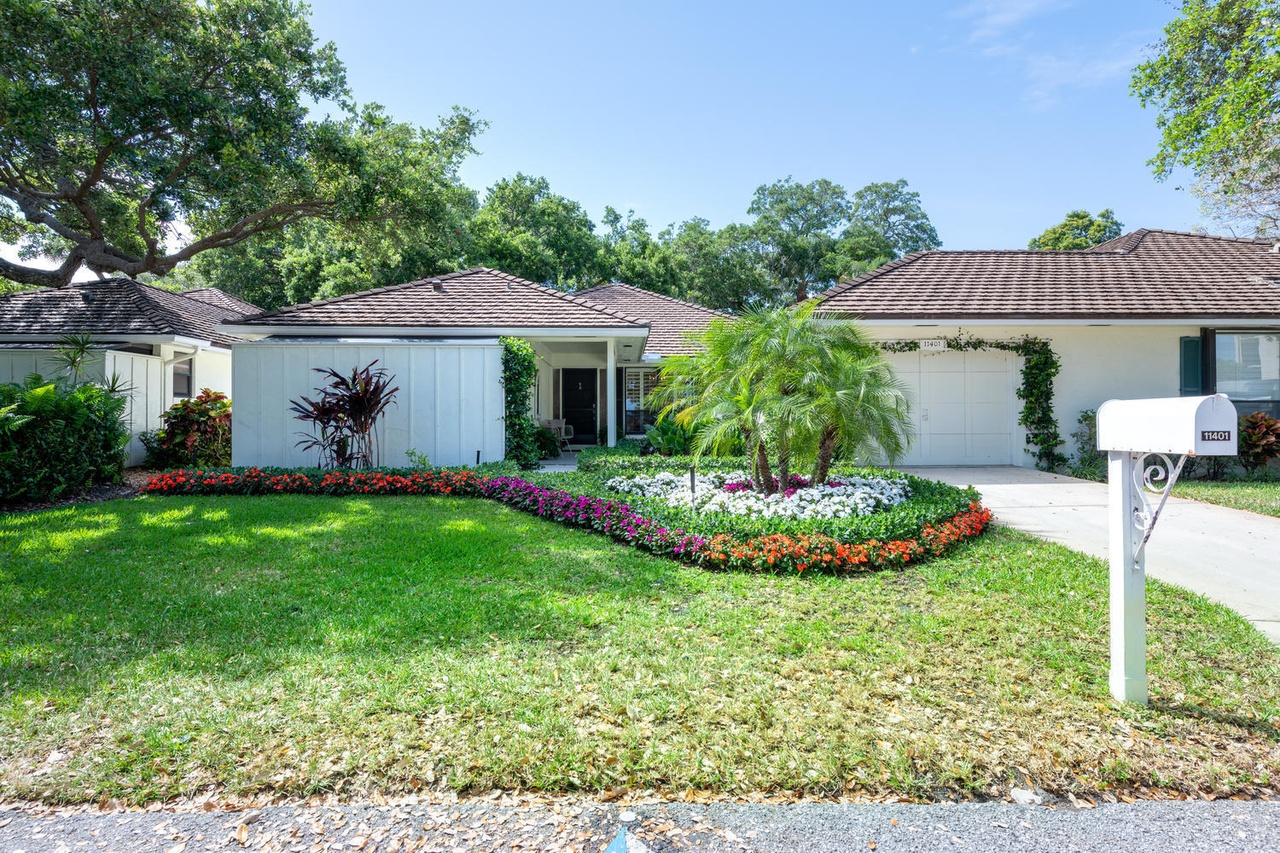 11401 Twelve Oaks Way, North Palm Beach, FL 33408 | Redfin 11401 Twelve Oaks Way, North Palm Beach, FL 33408 | Redfin