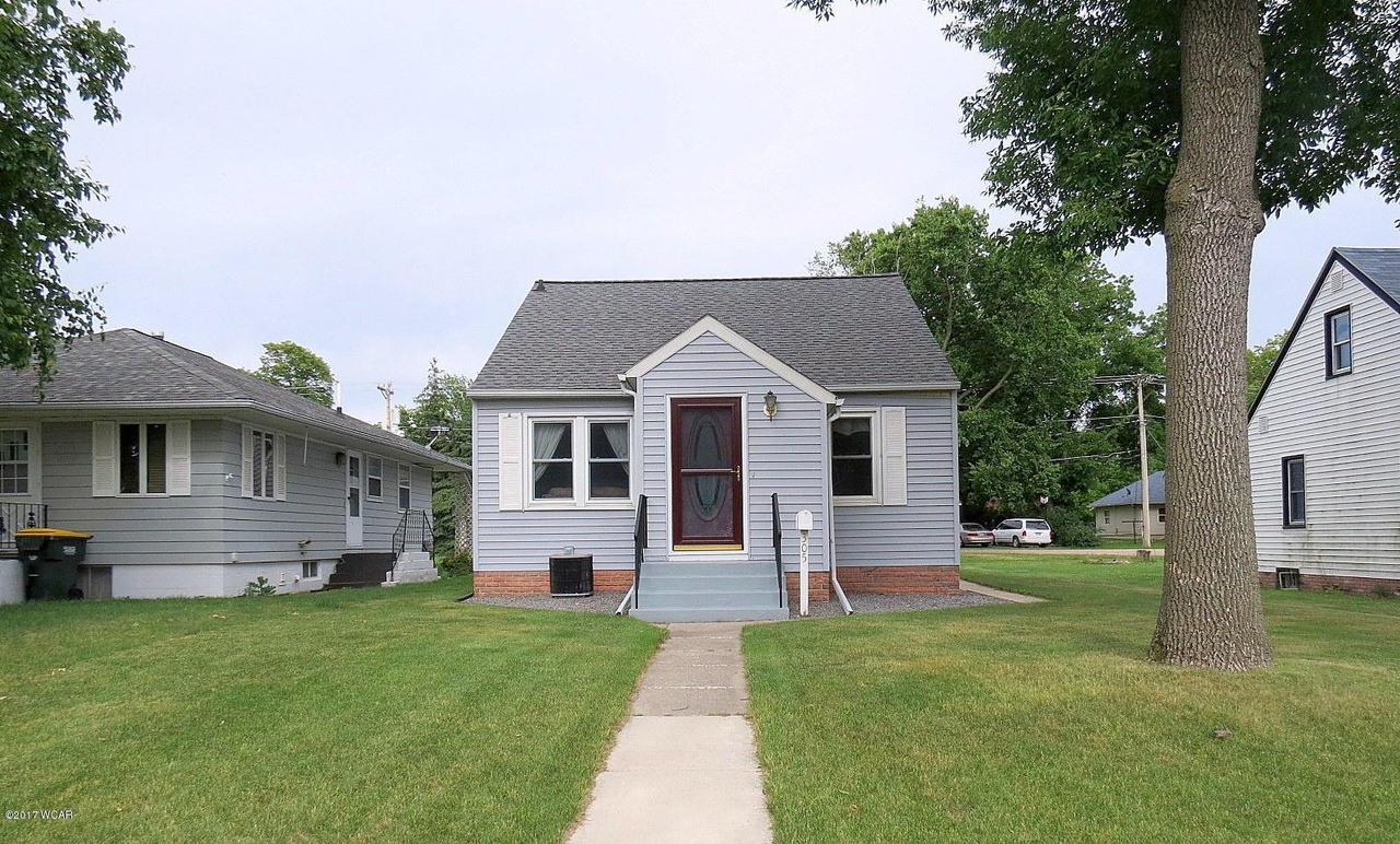 305 11th St, Olivia, MN 56277 | MLS# 5188755 | Redfin 305 11th St, Olivia, MN 56277 | MLS# 5188755 | Redfin