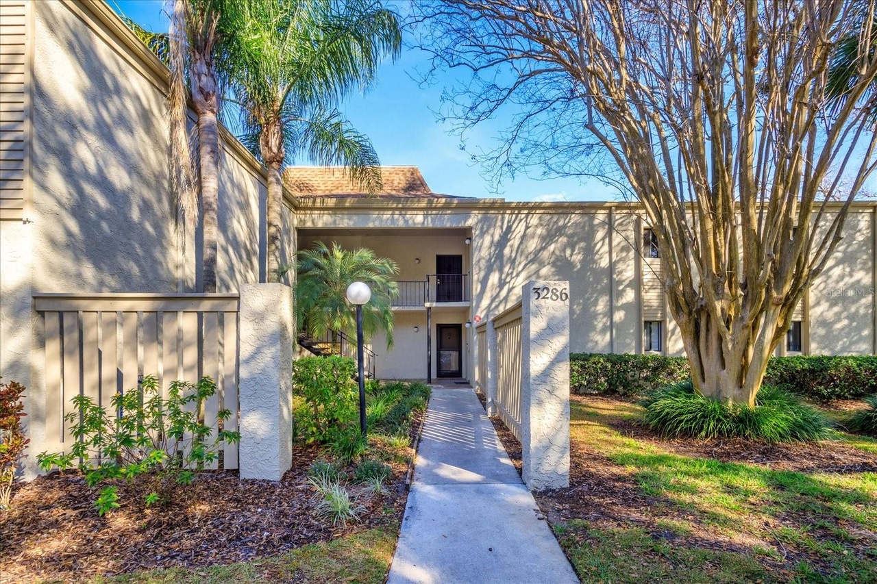 3286 S Semoran Blvd 12 Orlando Fl 32822 Mls O6176121 Redfin