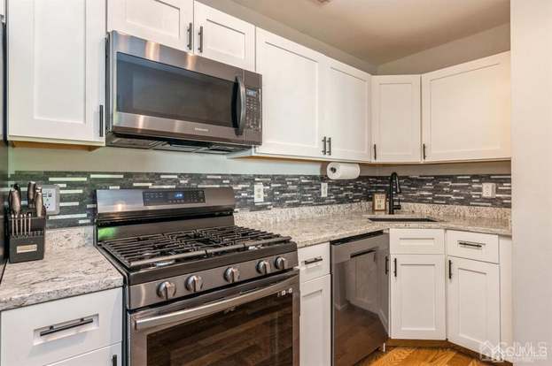 392 Keswick Dr, Piscataway, NJ 08854 | MLS# 2312358R | Redfin 392 Keswick Dr, Piscataway, NJ 08854 | MLS# 2312358R | Redfin