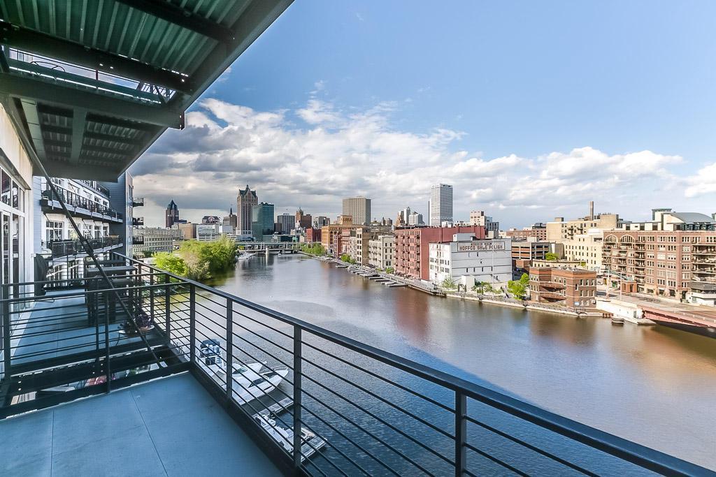 106 W Seeboth St #710, Milwaukee, WI 53204 | MLS# 1532697 | Redfin 106 W Seeboth St #710, Milwaukee, WI 53204 | MLS# 1532697 | Redfin