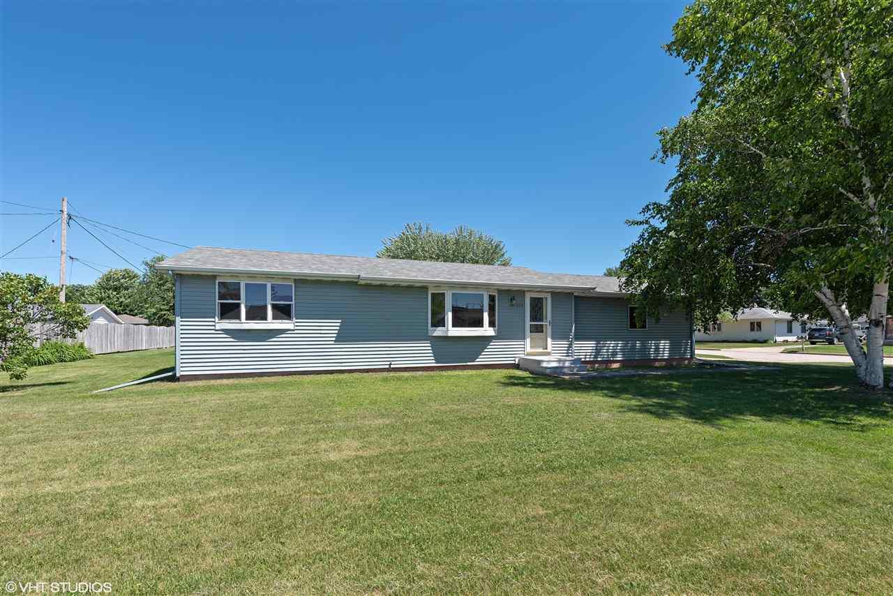 335 Thomas Ct, Neenah, WI 54956 | MLS# 50185619 | Redfin 335 Thomas Ct, Neenah, WI 54956 | MLS# 50185619 | Redfin