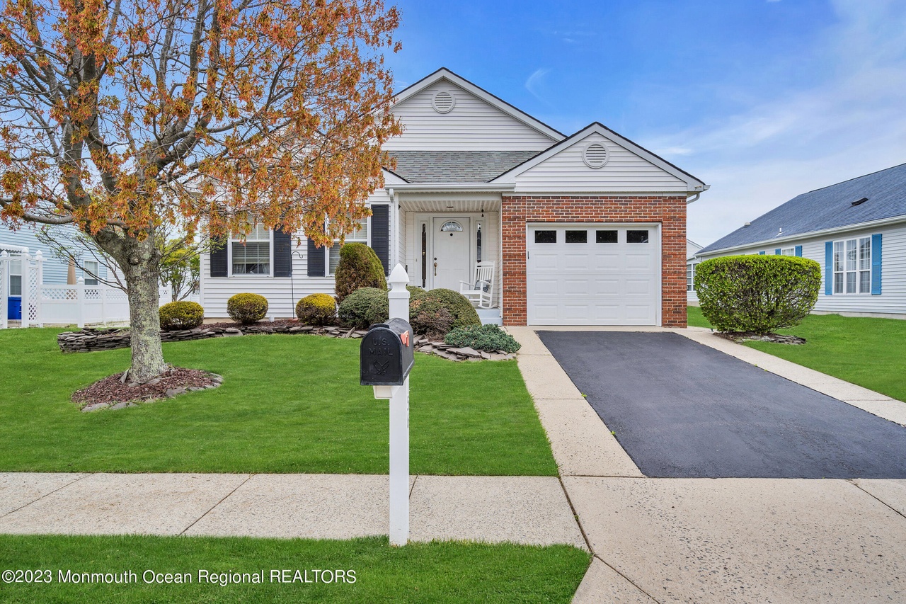 156 Prince Charles Dr, Toms River, NJ 08757 | MLS# 22311290 | Redfin 156 Prince Charles Dr, Toms River, NJ 08757 | MLS# 22311290 | Redfin