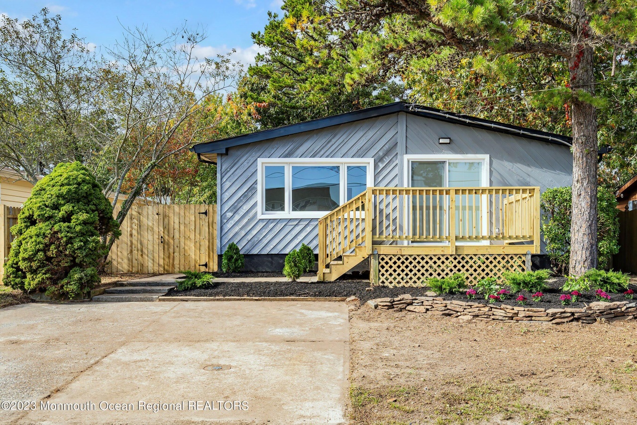 362 Shore Way, Tuckerton, NJ 08087 | MLS# 22328465 | Redfin 362 Shore Way, Tuckerton, NJ 08087 | MLS# 22328465 | Redfin