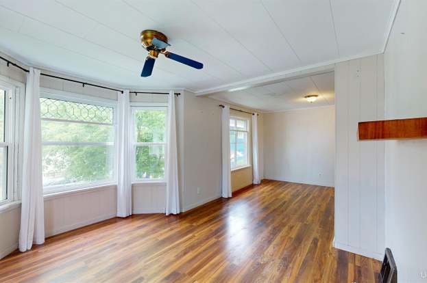 1007 Ingot St Hancock Mi 49930 Mls 50146179 Redfin