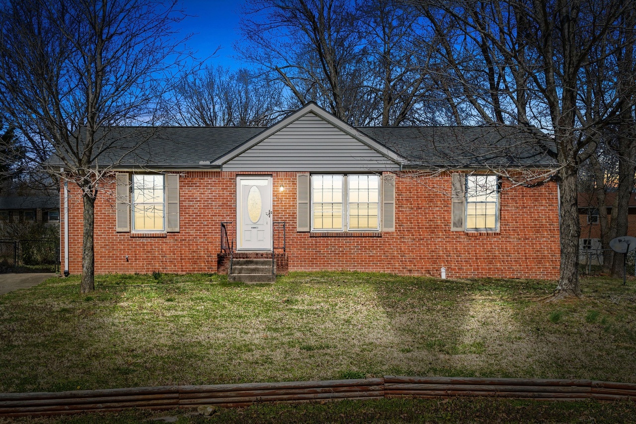 513 Mallory Dr, Clarksville, TN 37042 | Redfin 513 Mallory Dr, Clarksville, TN 37042 | Redfin