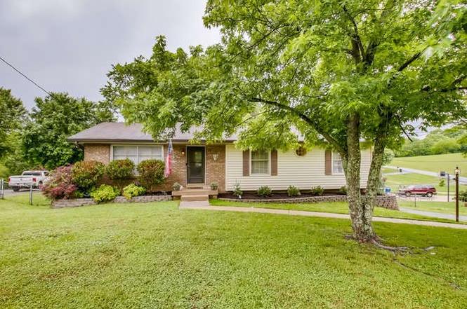 102 S Valley Rd, Hendersonville, TN 37075 | MLS# 2153265 | Redfin 102 S Valley Rd, Hendersonville, TN 37075 | MLS# 2153265 | Redfin