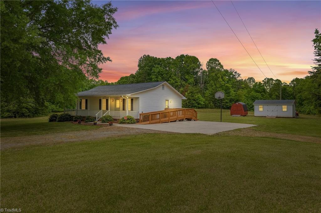 3190 Bethel Church Rd, Kernersville, NC 27284 | MLS# 1105218 | Redfin 3190 Bethel Church Rd, Kernersville, NC 27284 | MLS# 1105218 | Redfin