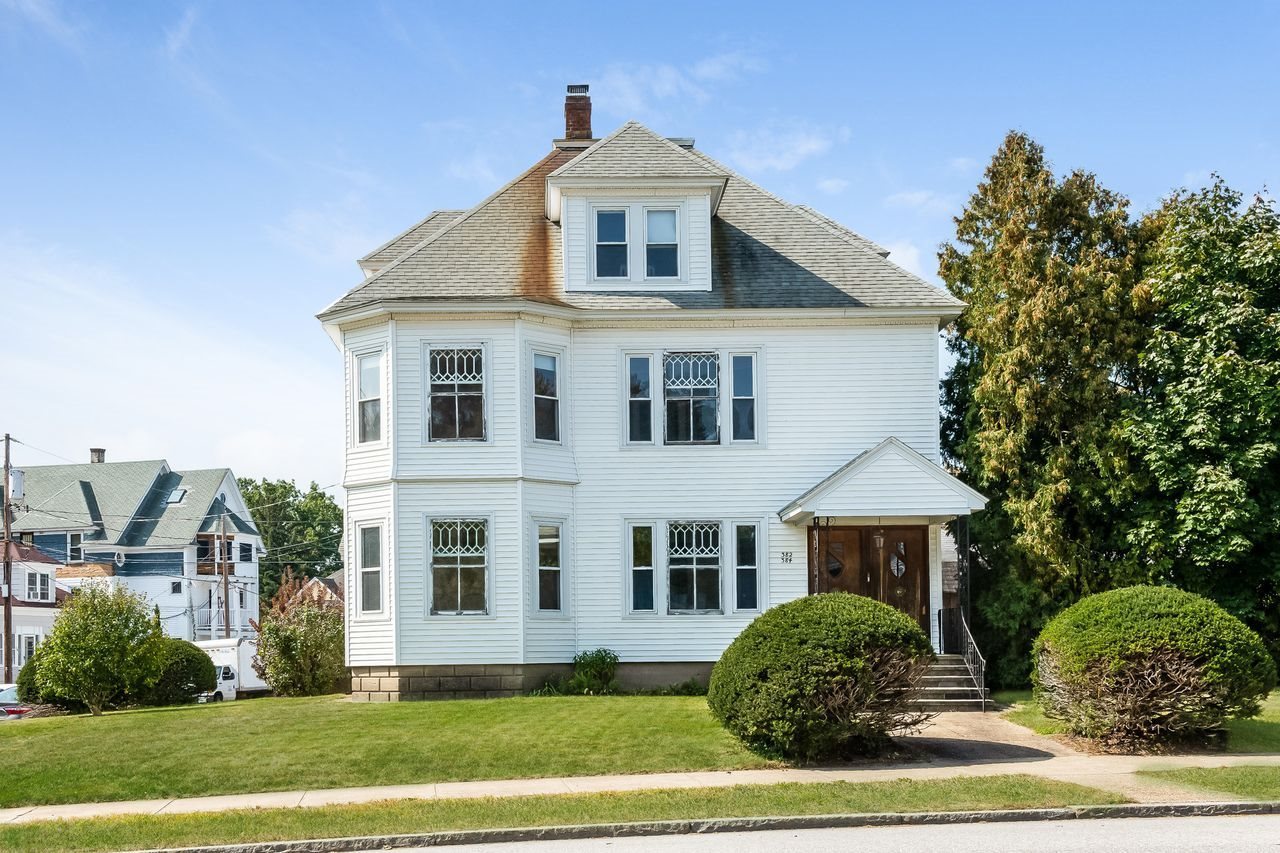 382-384 Coolidge Ave, Manchester, NH 03102 | Redfin 382-384 Coolidge Ave, Manchester, NH 03102 | Redfin
