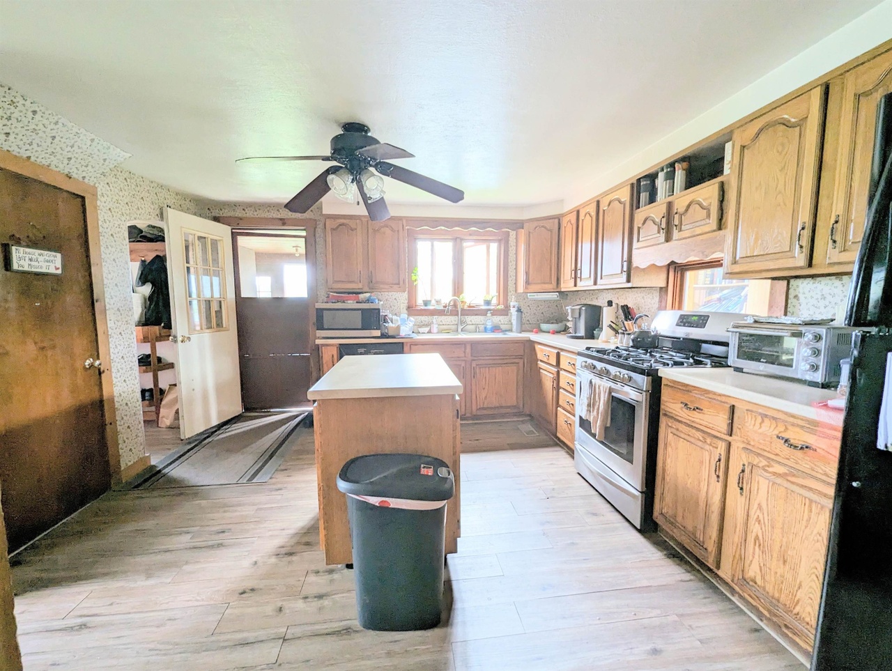 223 W Main St, Concord, VT 05824 | MLS# 4965997 | Redfin 223 W Main St, Concord, VT 05824 | MLS# 4965997 | Redfin