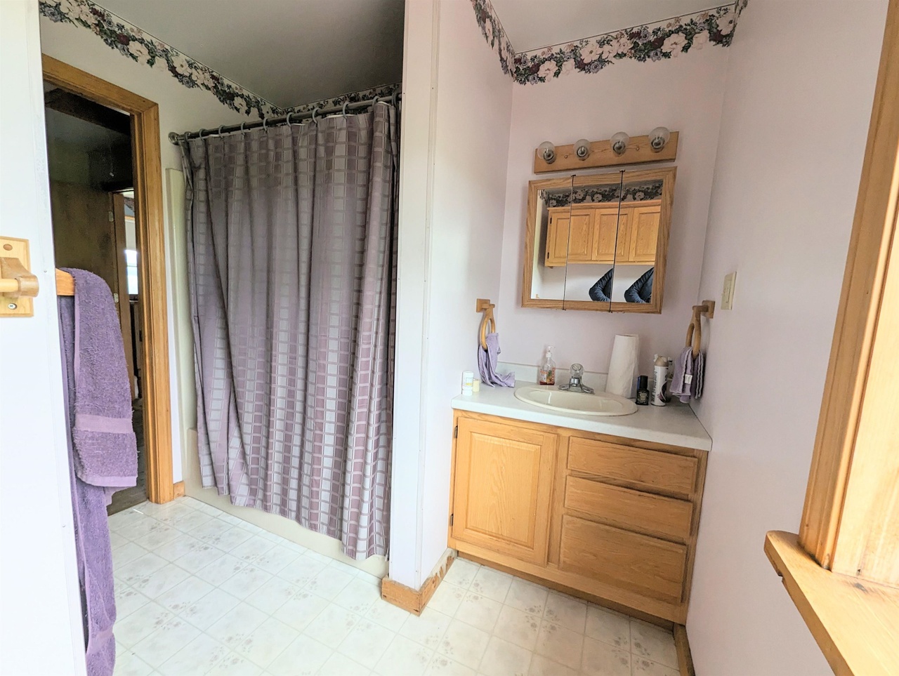 223 W Main St, Concord, VT 05824 | MLS# 4965997 | Redfin 223 W Main St, Concord, VT 05824 | MLS# 4965997 | Redfin
