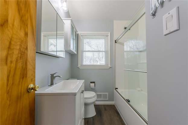 3709 S Pleasant St, Independence, MO 64055 | MLS# 2474421 | Redfin 3709 S Pleasant St, Independence, MO 64055 | MLS# 2474421 | Redfin