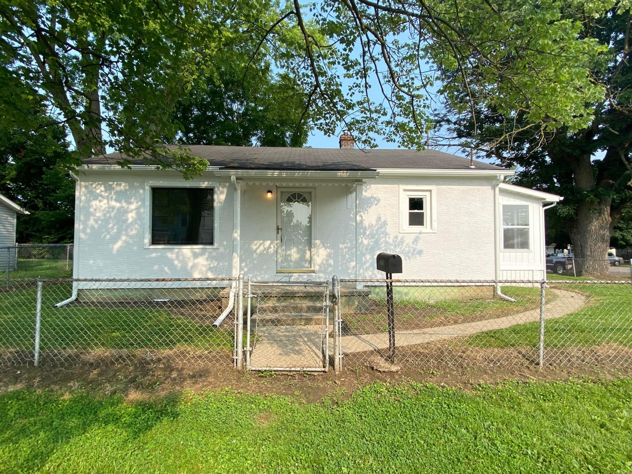 807 S Scioto St, Circleville, OH 43113 | MLS# 221027004 | Redfin 807 S Scioto St, Circleville, OH 43113 | MLS# 221027004 | Redfin