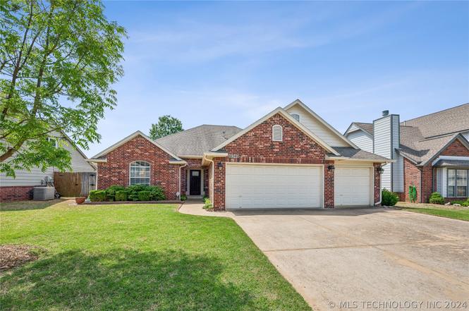 10340 E 112th St S, Bixby, OK 74008 | MLS# 2414496 | Redfin 10340 E 112th St S, Bixby, OK 74008 | MLS# 2414496 | Redfin