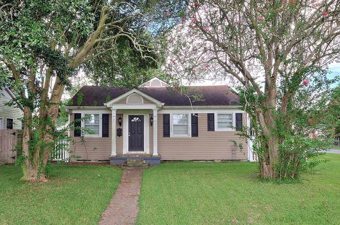 1313 Moisant St, Kenner, LA 70062 | MLS# 2172839 | Redfin 1313 Moisant St, Kenner, LA 70062 | MLS# 2172839 | Redfin