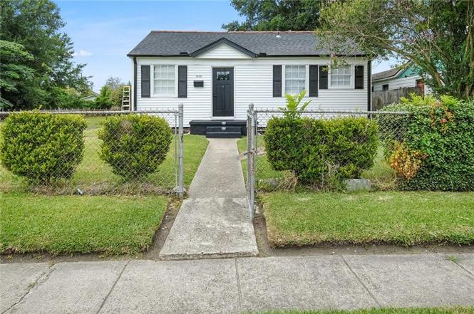1009 Moisant St, Kenner, LA 70062 | Redfin 1009 Moisant St, Kenner, LA 70062 | Redfin