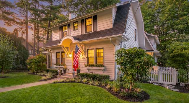 1020 Holland St, Saugatuck, MI 49453 | MLS# 24011345 | Redfin 1020 Holland St, Saugatuck, MI 49453 | MLS# 24011345 | Redfin