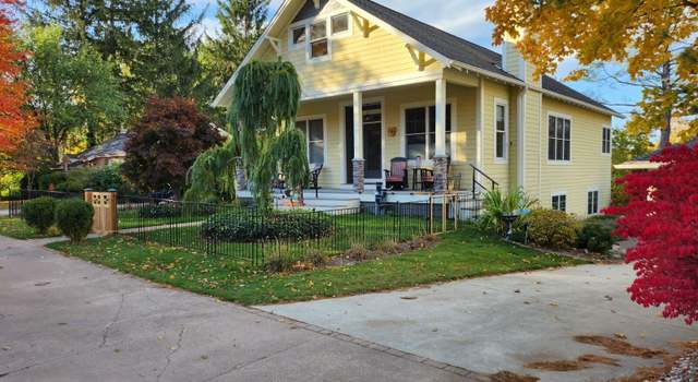 1020 Holland St, Saugatuck, MI 49453 | MLS# 24011345 | Redfin 1020 Holland St, Saugatuck, MI 49453 | MLS# 24011345 | Redfin