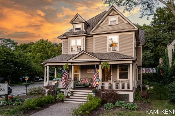 447 Butler St, Saugatuck, MI 49453 | MLS# 24032350 | Redfin 447 Butler St, Saugatuck, MI 49453 | MLS# 24032350 | Redfin