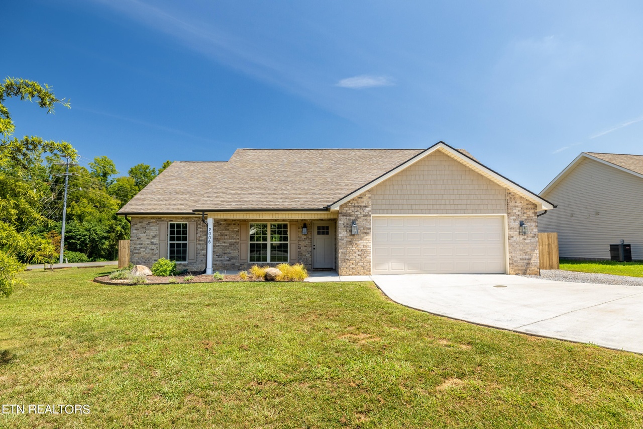 2006 Wilkinson Pike, Maryville, TN 37803 | Redfin 2006 Wilkinson Pike, Maryville, TN 37803 | Redfin