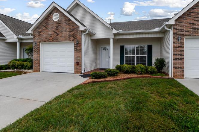504 Willington Pl, Loudon, TN 37774 | MLS# 1013582 | Redfin 504 Willington Pl, Loudon, TN 37774 | MLS# 1013582 | Redfin