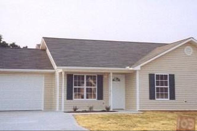 2843 Wendi Ann Knoxville Tn 37924 Mls 412743 Redfin