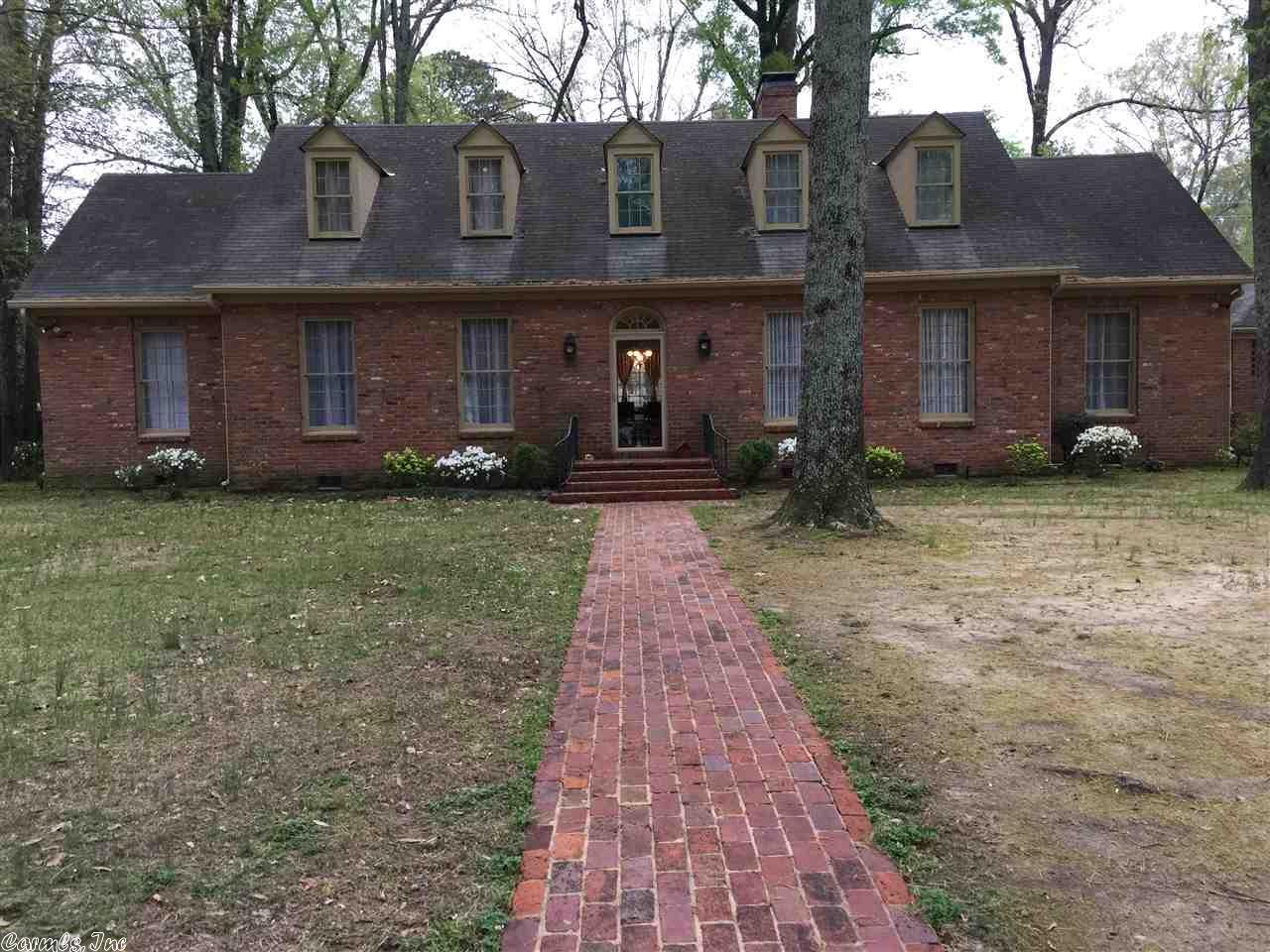 11 Jefferson Pl, Pine Bluff, AR 71603 | Redfin 11 Jefferson Pl, Pine Bluff, AR 71603 | Redfin