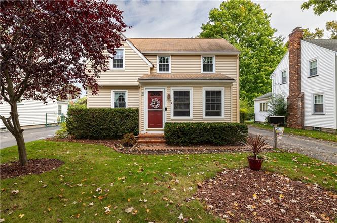 74 Coolidge Rd, Irondequoit, NY 14622 | Redfin 74 Coolidge Rd, Irondequoit, NY 14622 | Redfin
