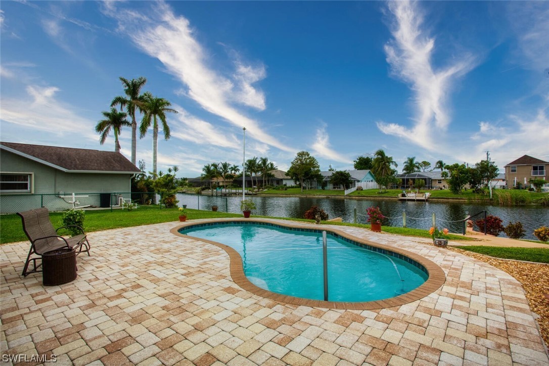 2302 Se 6th Ave Cape Coral Fl 33990 Mls 223074104 Redfin