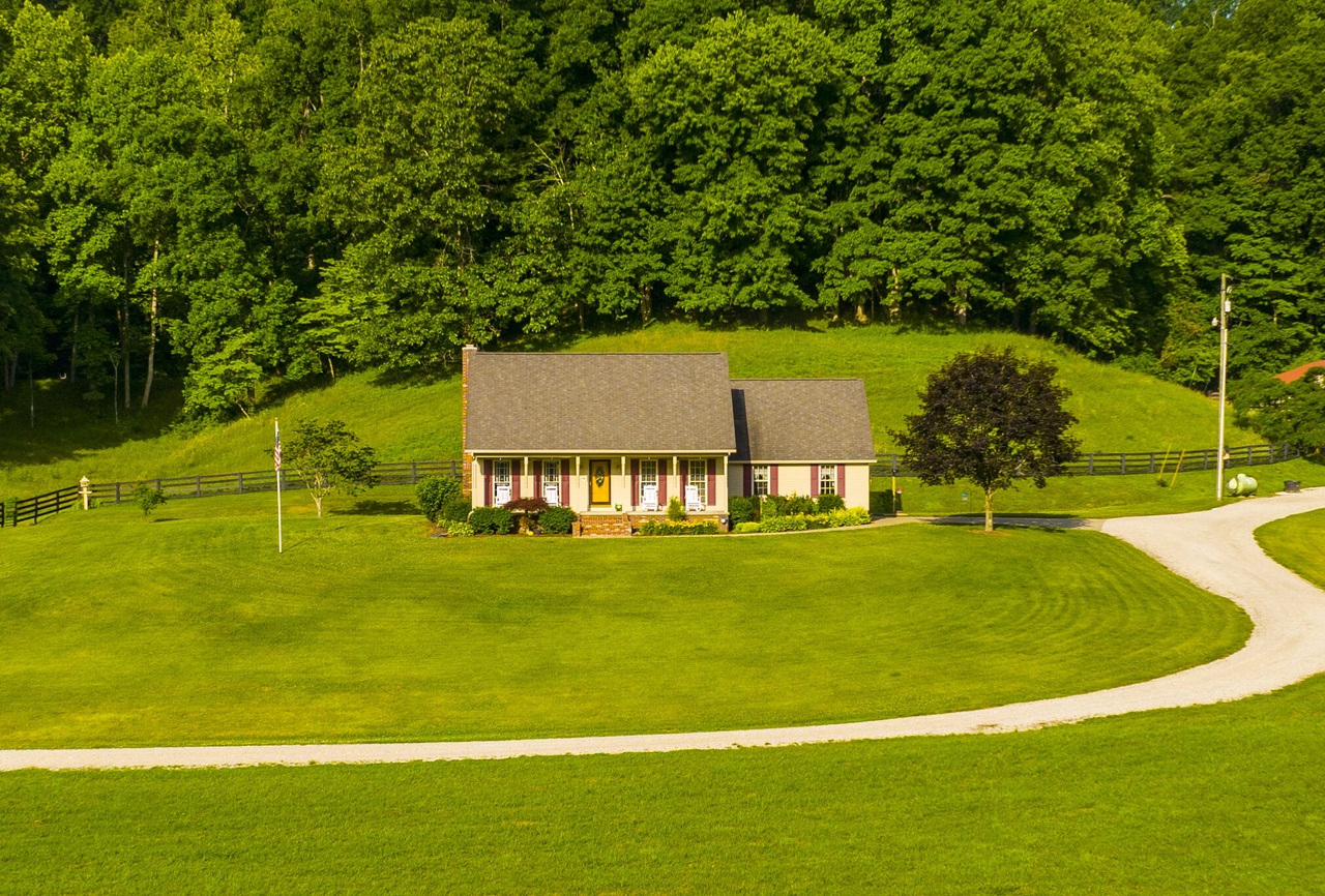 1243 Smith Branch Rd, Grayson, KY 41143 | Redfin 1243 Smith Branch Rd, Grayson, KY 41143 | Redfin