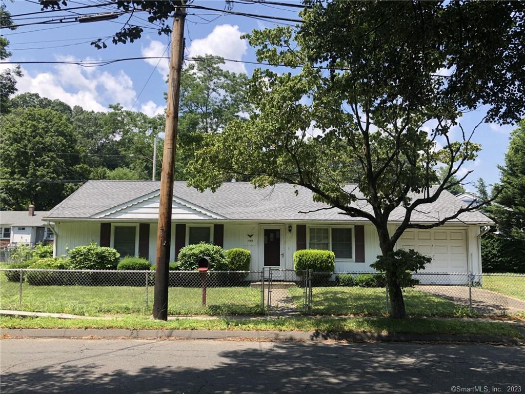 1185 Success Ave, Stratford, CT 06614 | Redfin 1185 Success Ave, Stratford, CT 06614 | Redfin