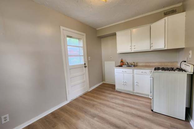 1117 Success Ave, Stratford, CT 06614 | MLS# 24019514 | Redfin 1117 Success Ave, Stratford, CT 06614 | MLS# 24019514 | Redfin