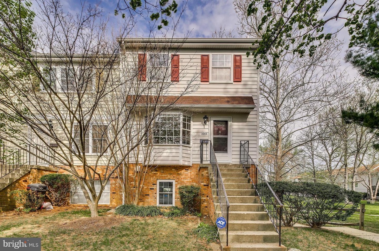 1666 Ridgely Ct, Crofton, MD 21114 | Redfin 1666 Ridgely Ct, Crofton, MD 21114 | Redfin
