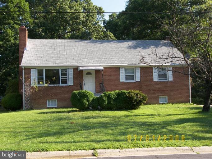 7216 Earl Dr District Heights Md 20747 Redfin