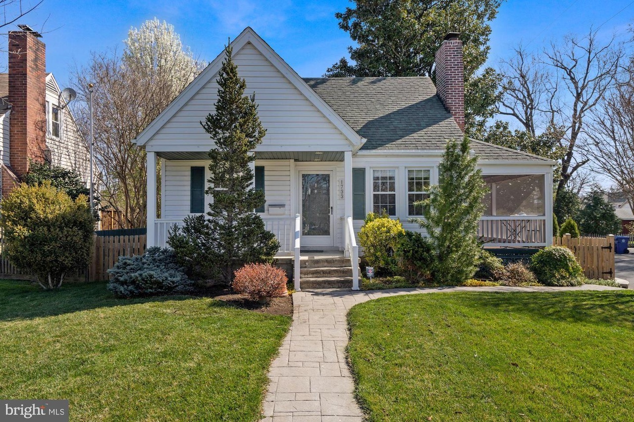 1733 S Quincy St, Arlington, VA 22204 | Redfin 1733 S Quincy St, Arlington, VA 22204 | Redfin