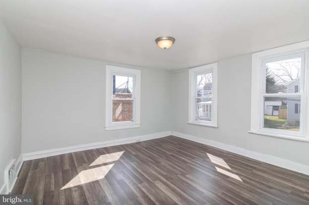 62 W Barber Ave, Woodbury, NJ 08096 | MLS# NJGL256392 | Redfin 62 W Barber Ave, Woodbury, NJ 08096 | MLS# NJGL256392 | Redfin