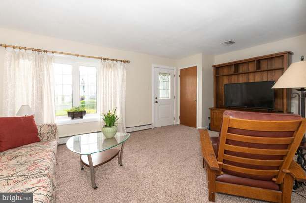61 Alan Ln, Quakertown, PA 18951 | MLS# PABU472834 | Redfin 61 Alan Ln, Quakertown, PA 18951 | MLS# PABU472834 | Redfin