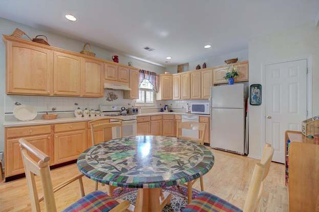 15 Stanford Rd E, Pennington, NJ 08534 | Redfin 15 Stanford Rd E, Pennington, NJ 08534 | Redfin