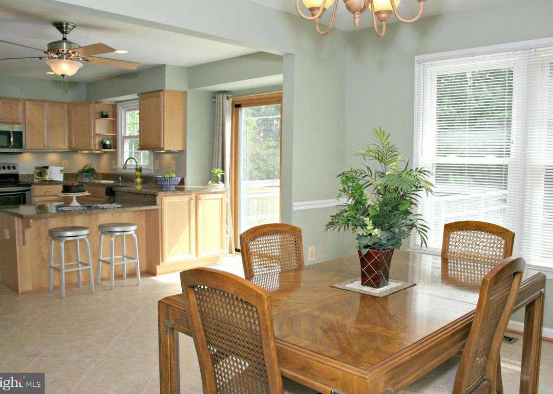 215 Winter Frost Ct, Sterling, VA 20165 | Redfin 215 Winter Frost Ct, Sterling, VA 20165 | Redfin