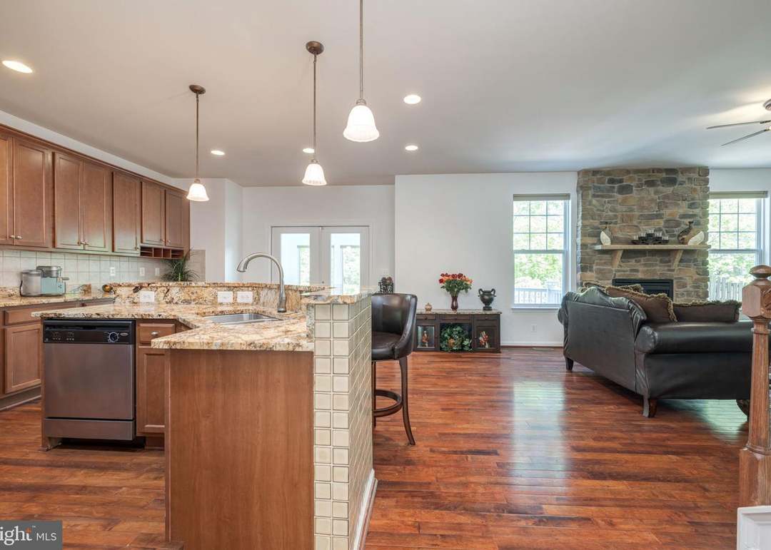 12942 Luca Station Way, Woodbridge, VA 22192 | Redfin 12942 Luca Station Way, Woodbridge, VA 22192 | Redfin