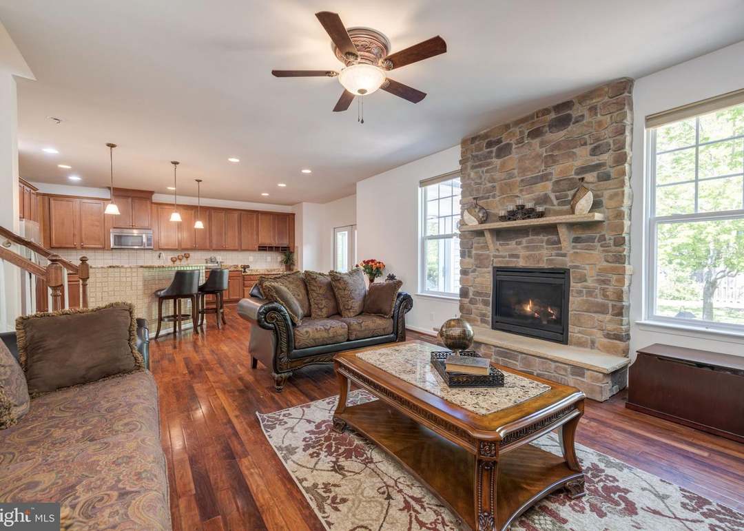 12942 Luca Station Way, Woodbridge, VA 22192 | Redfin 12942 Luca Station Way, Woodbridge, VA 22192 | Redfin
