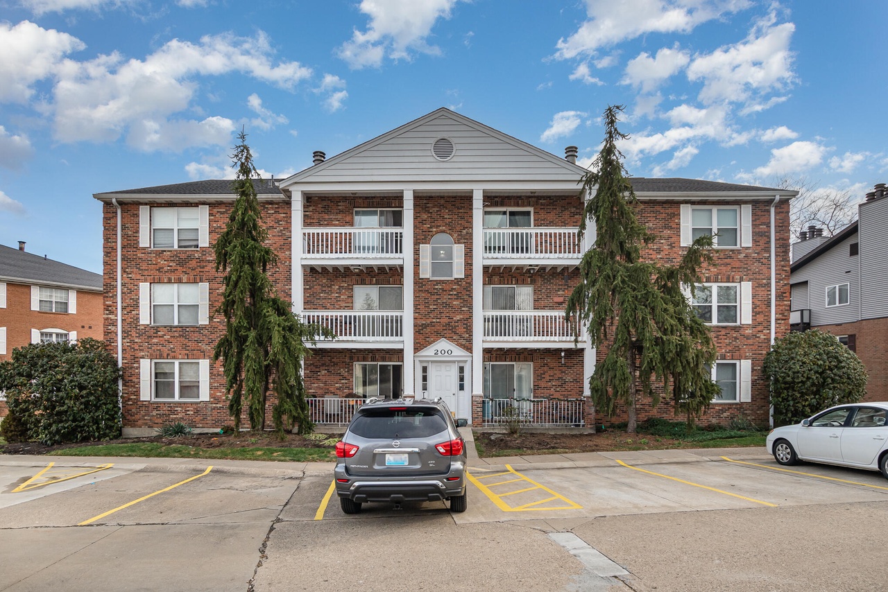 207 Highland Trce #7, Highland Heights, KY 41076 | MLS# 619347 | Redfin 207 Highland Trce #7, Highland Heights, KY 41076 | MLS# 619347 | Redfin