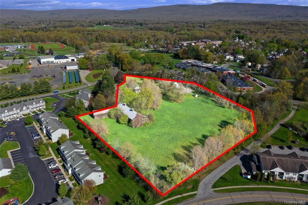 15 17 Kelly Ln Pine Bush Ny 12566 Mls H6176258 Redfin