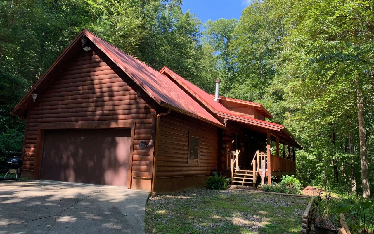 924 Poplar Cove Rd, Suches, GA 30572 | MLS# 299609 | Redfin 924 Poplar Cove Rd, Suches, GA 30572 | MLS# 299609 | Redfin